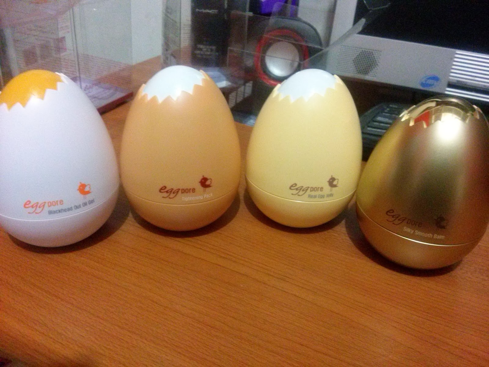 *Troll Vodka Inferno*: Tony Moly Egg Pore Set (Completo) Reseña